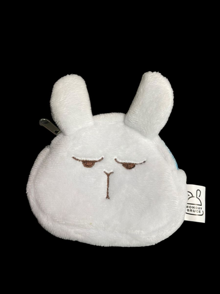 MONDAY BRUCE COLLECTION – HAPPIBOX