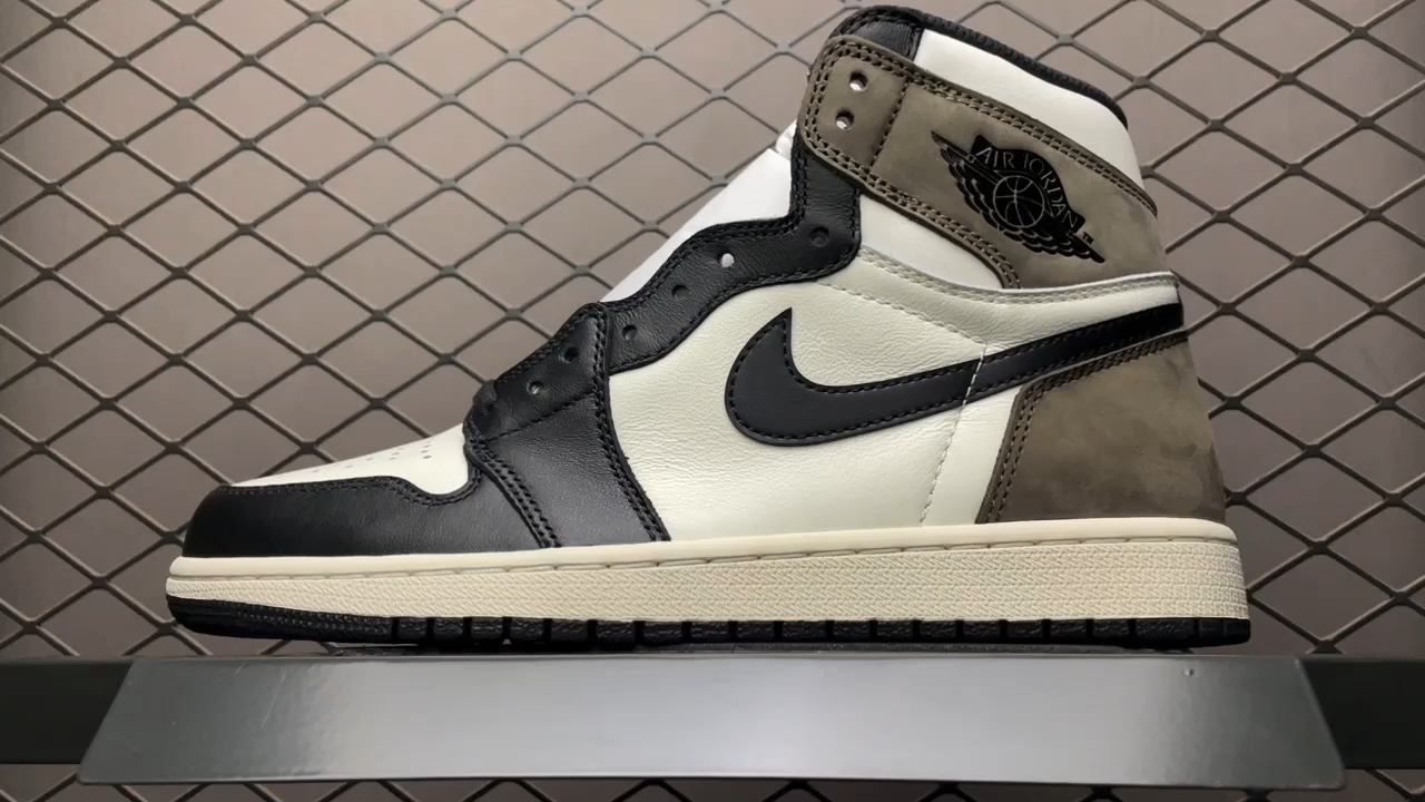 Nike Air Jordan 1 High OG Nike Air Jordan 1 High OG