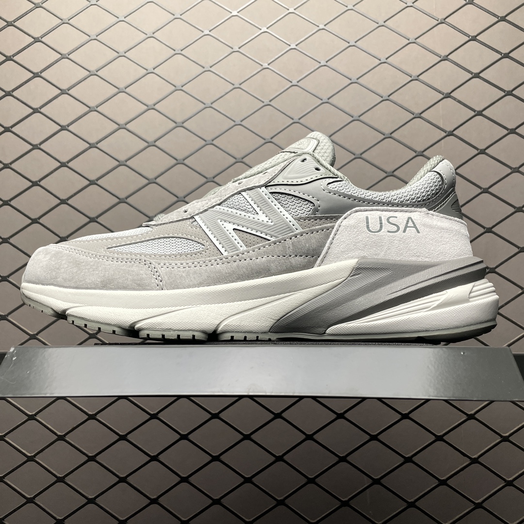 WTAPS × New Balance 990V6 WTAPS × New Balance 990V6
