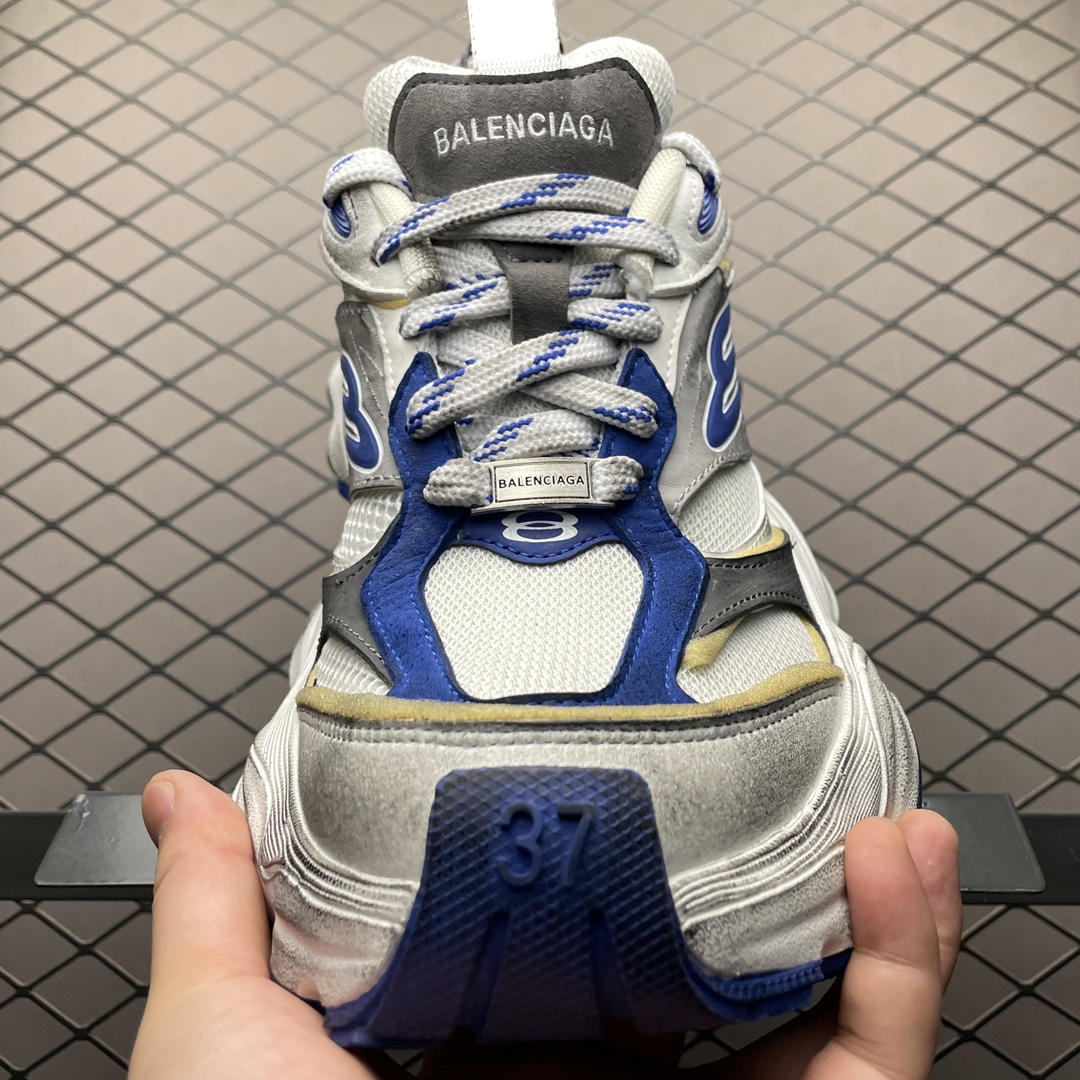 BALENCIAGA Cargo Sneaker BALENCIAGA Cargo Sneaker