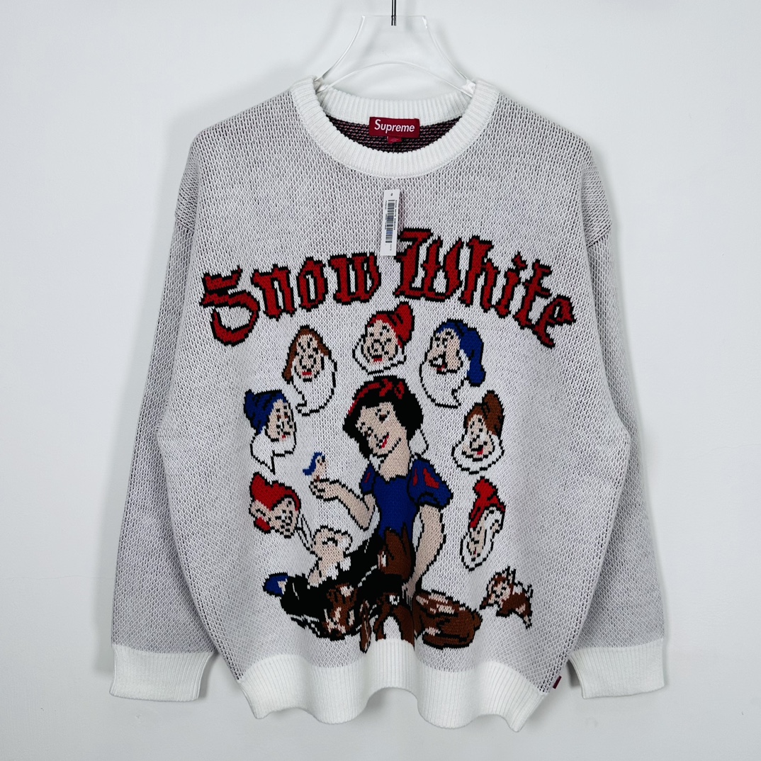 Supreme Snow White Sweater Supreme Snow White Sweater