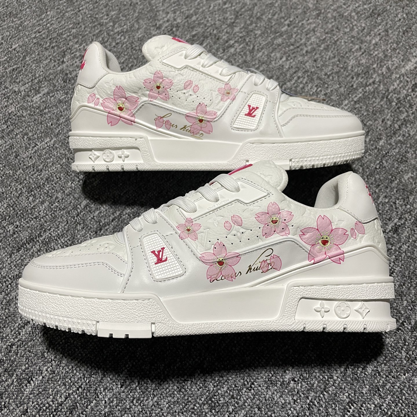 Louis Vuitton x Takashi Murakami LV Trainer Sneaker Cherry Louis Vuitton x Takashi Murakami LV Trainer Sneaker Cherry