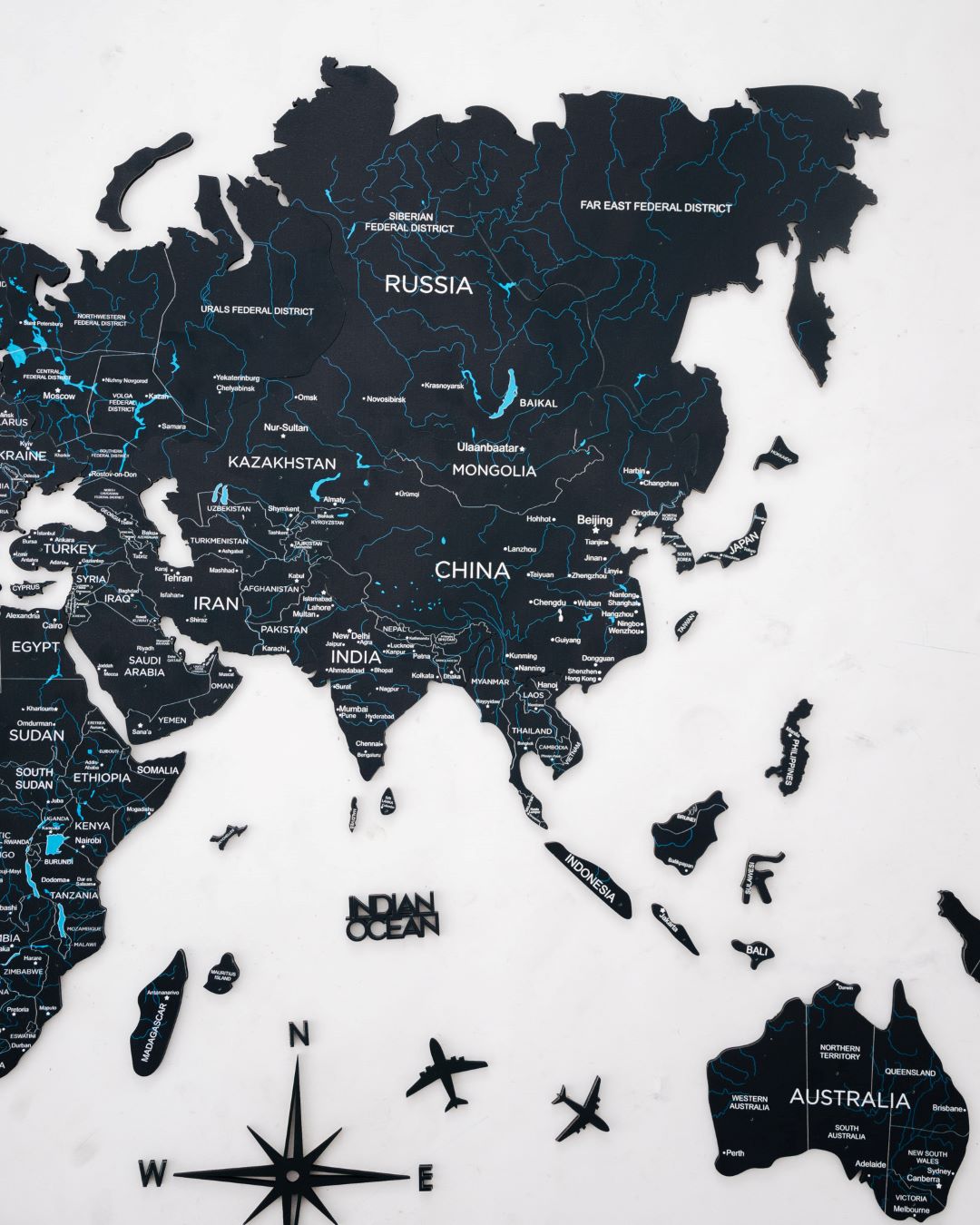 2D Wooden World Map Midnight