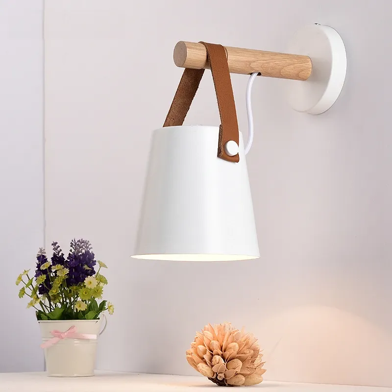 WalterWally Wall Light – Light Makers