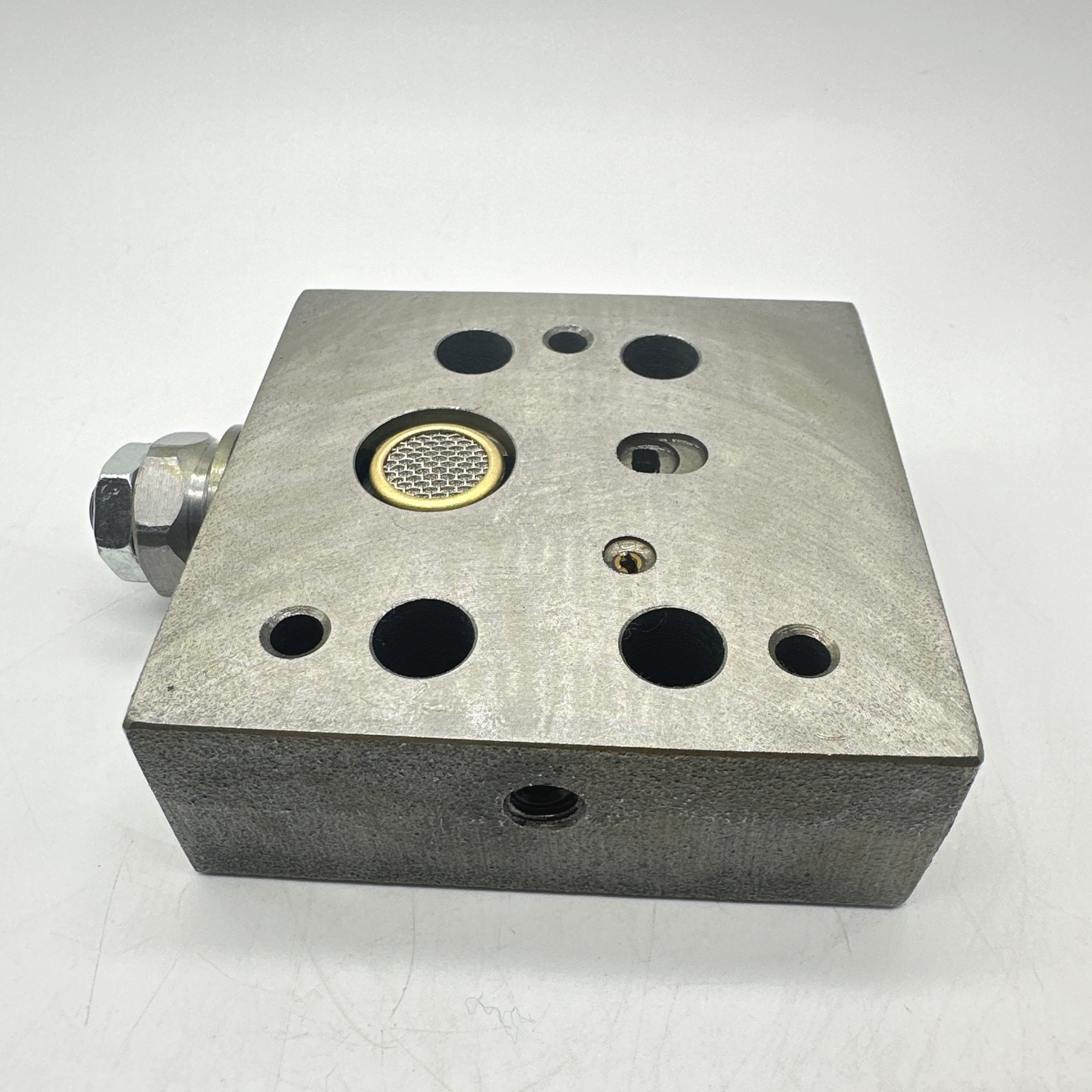 Komatsu PC200-6 Self-Reducing Pressure Valve