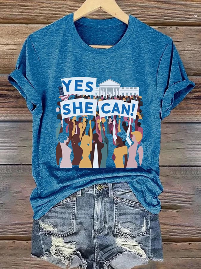 Women's Yes, She Can Print T-Shirt