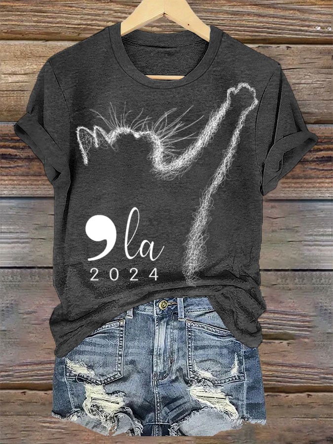 Women's Cat Comma La Print T-Shirt