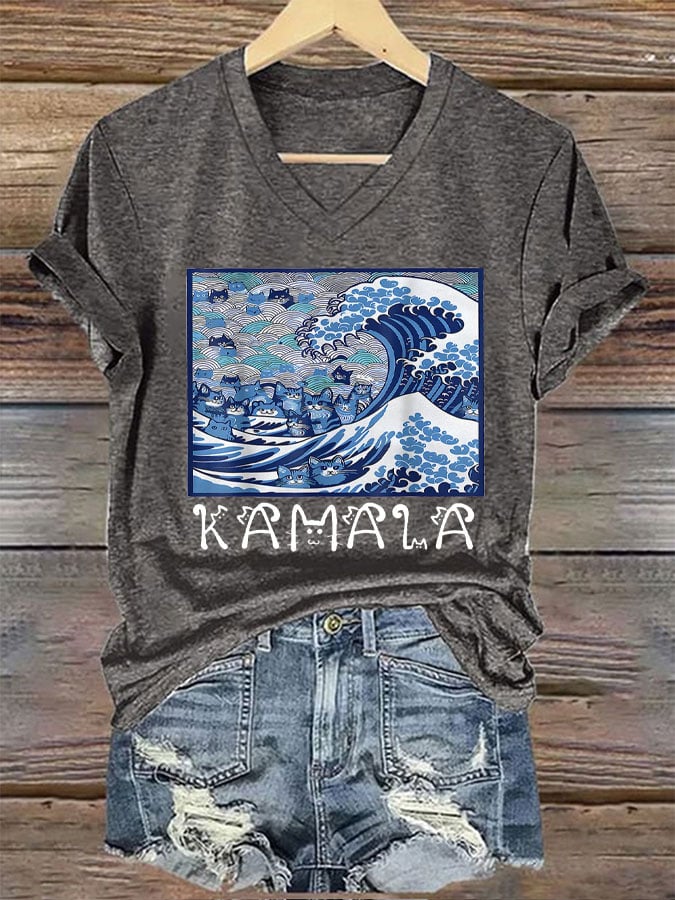 Women's Blue Waves&Cats Comma La Print T-Shirt