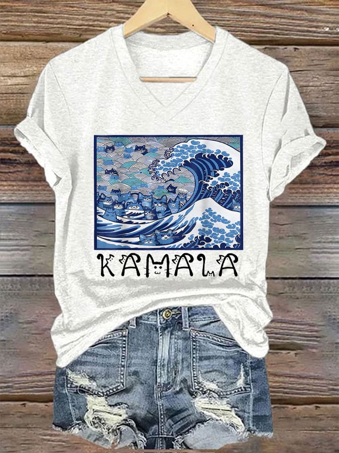 Women's Blue Waves&Cats Comma La Print T-Shirt