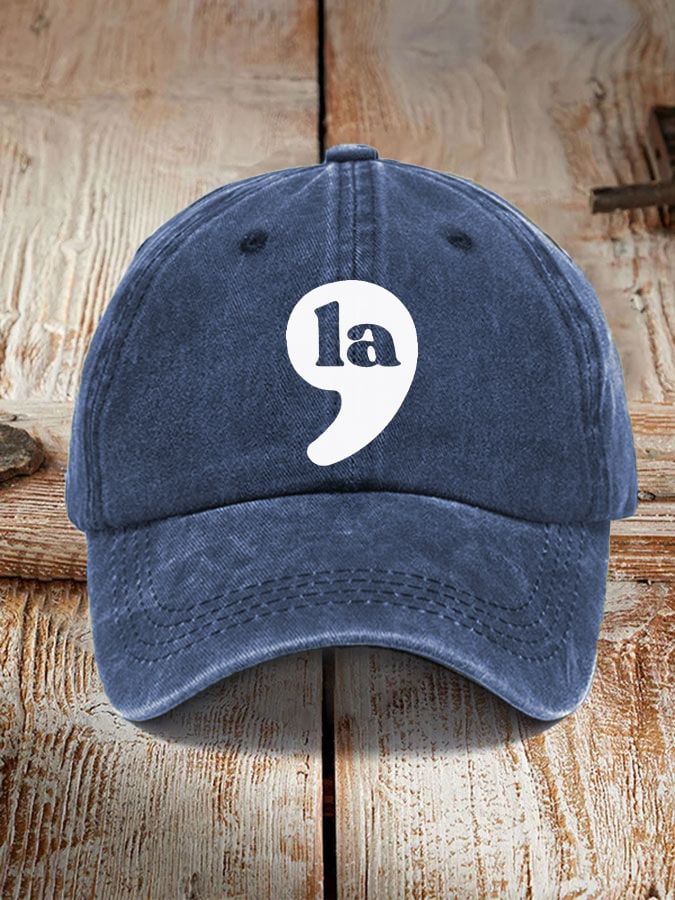 Comma La print hat