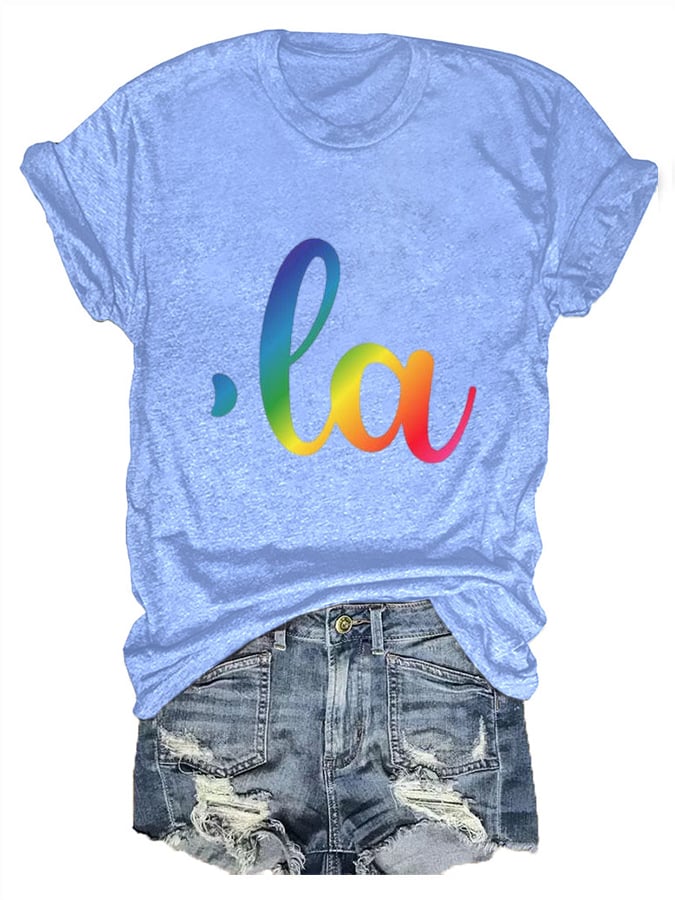 Women's LGBTQ Rainbow Color Comma La Print T-Shirt