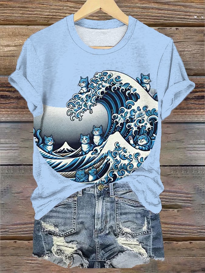Women's Blue Wave Cats Print Casual Tee