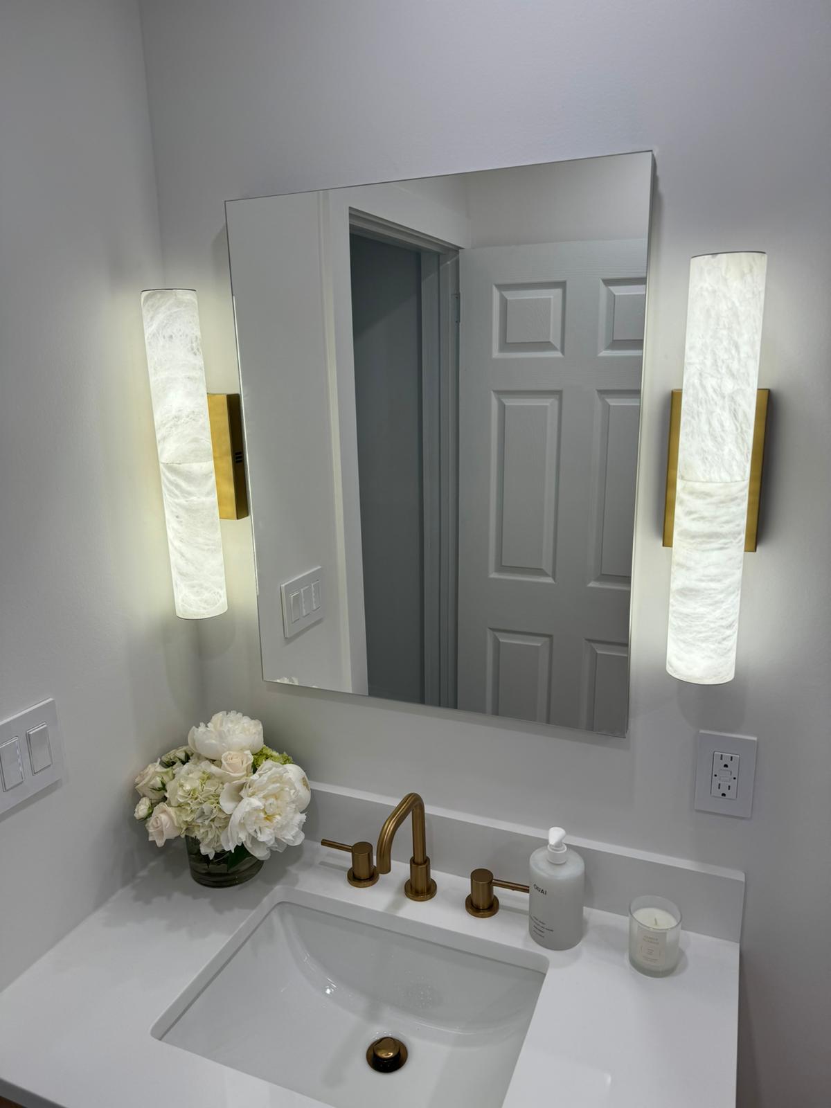 LS Garron Modern Alabaster Linear Wall Sconce – Lightingside