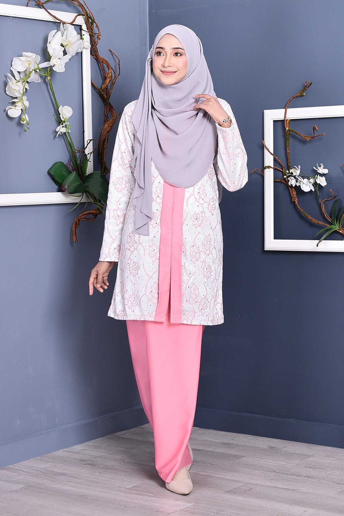 Baju Kebarung Lace Geyna - Milky Rose – MCC Lifestyle