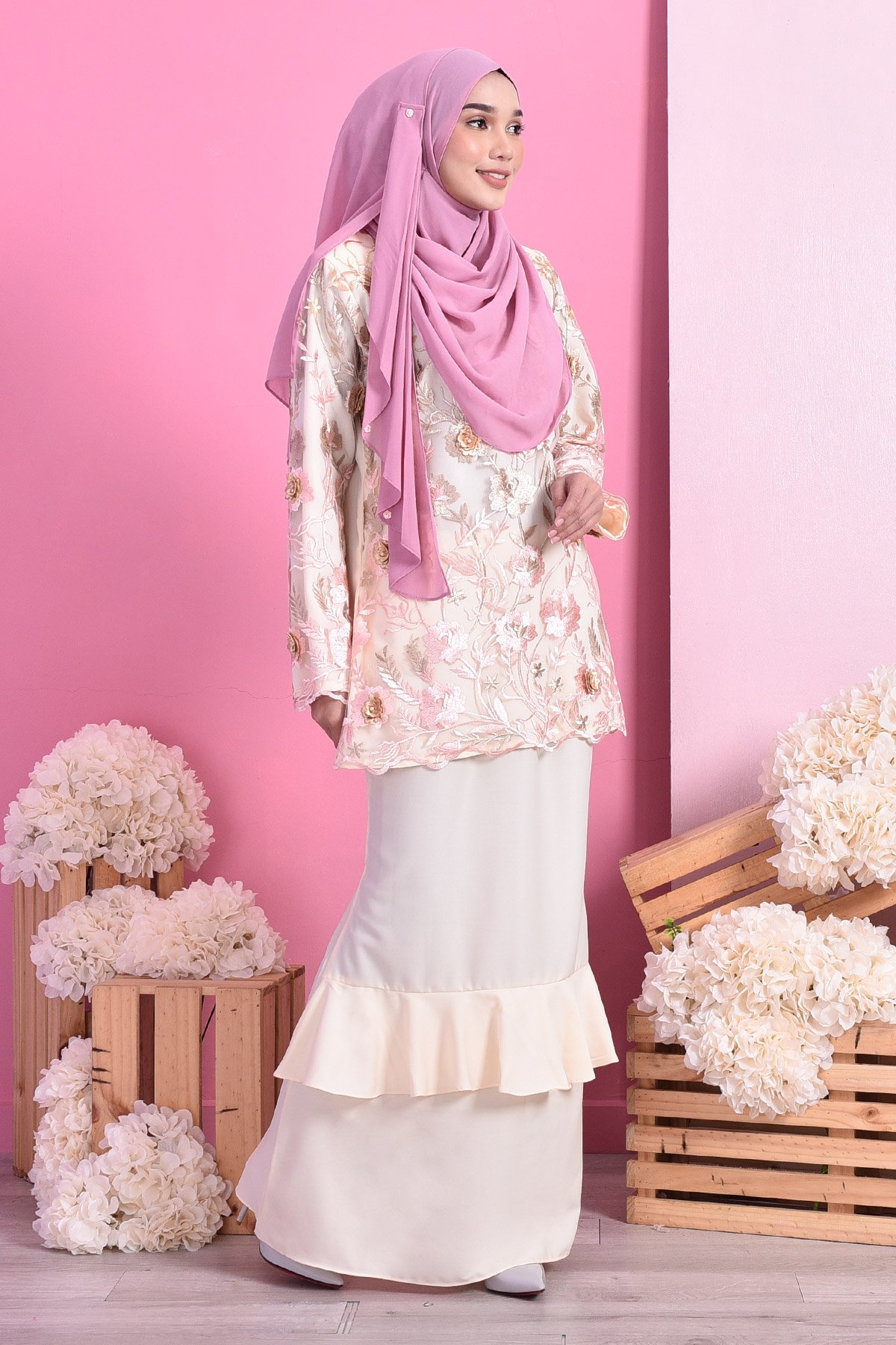 Baju Kurung Lace Celestine - Ivory – MCC Lifestyle