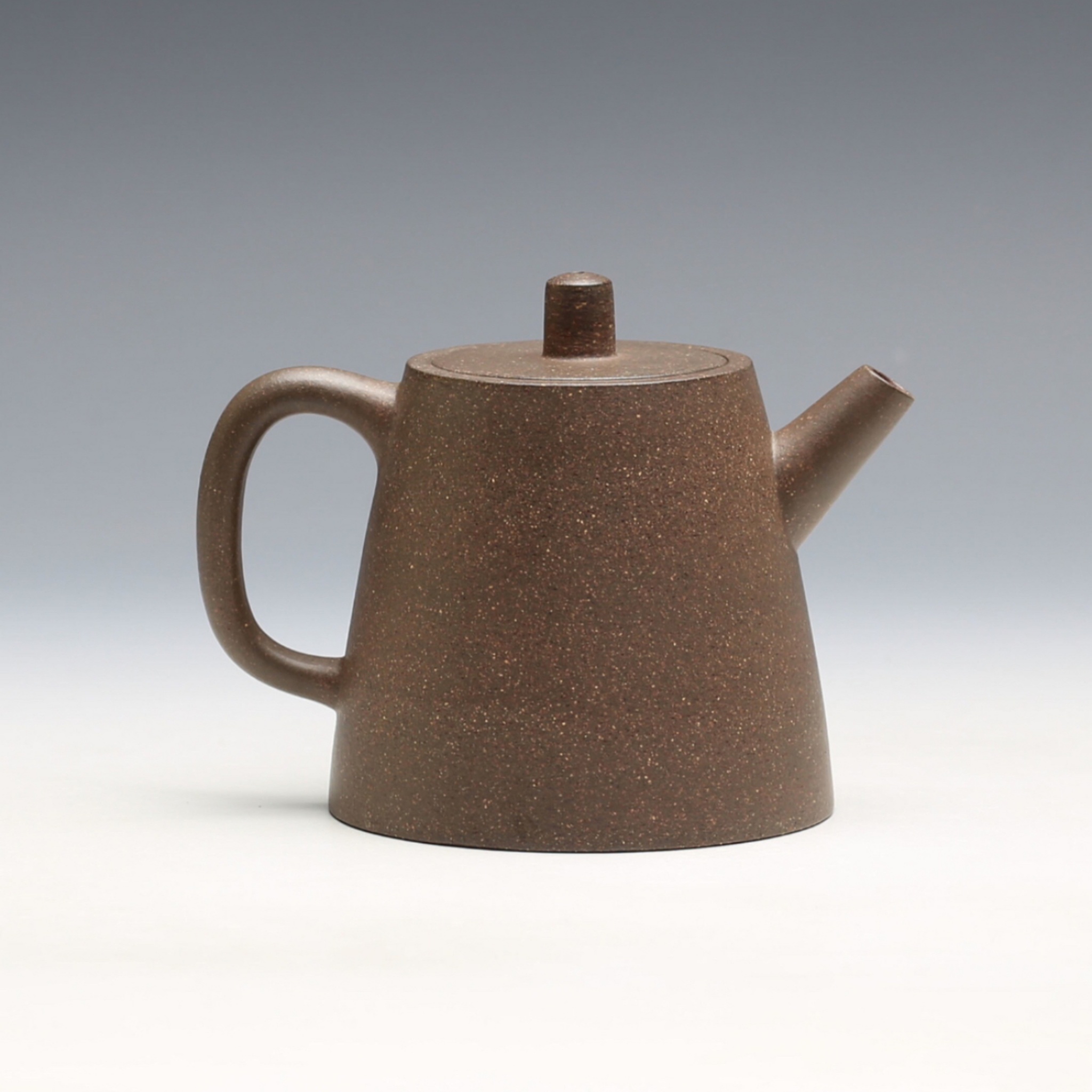 Classic Mengchen Yixing Zisha Teapot (Replica of Antique Spring-Drawing ...