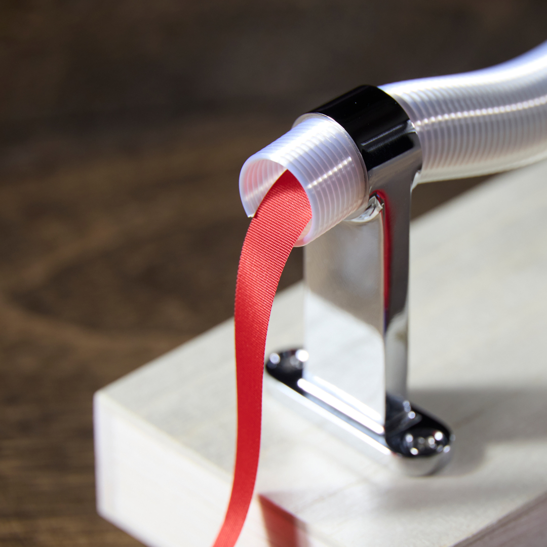 Invisible Loop — IARVEL MAGIC