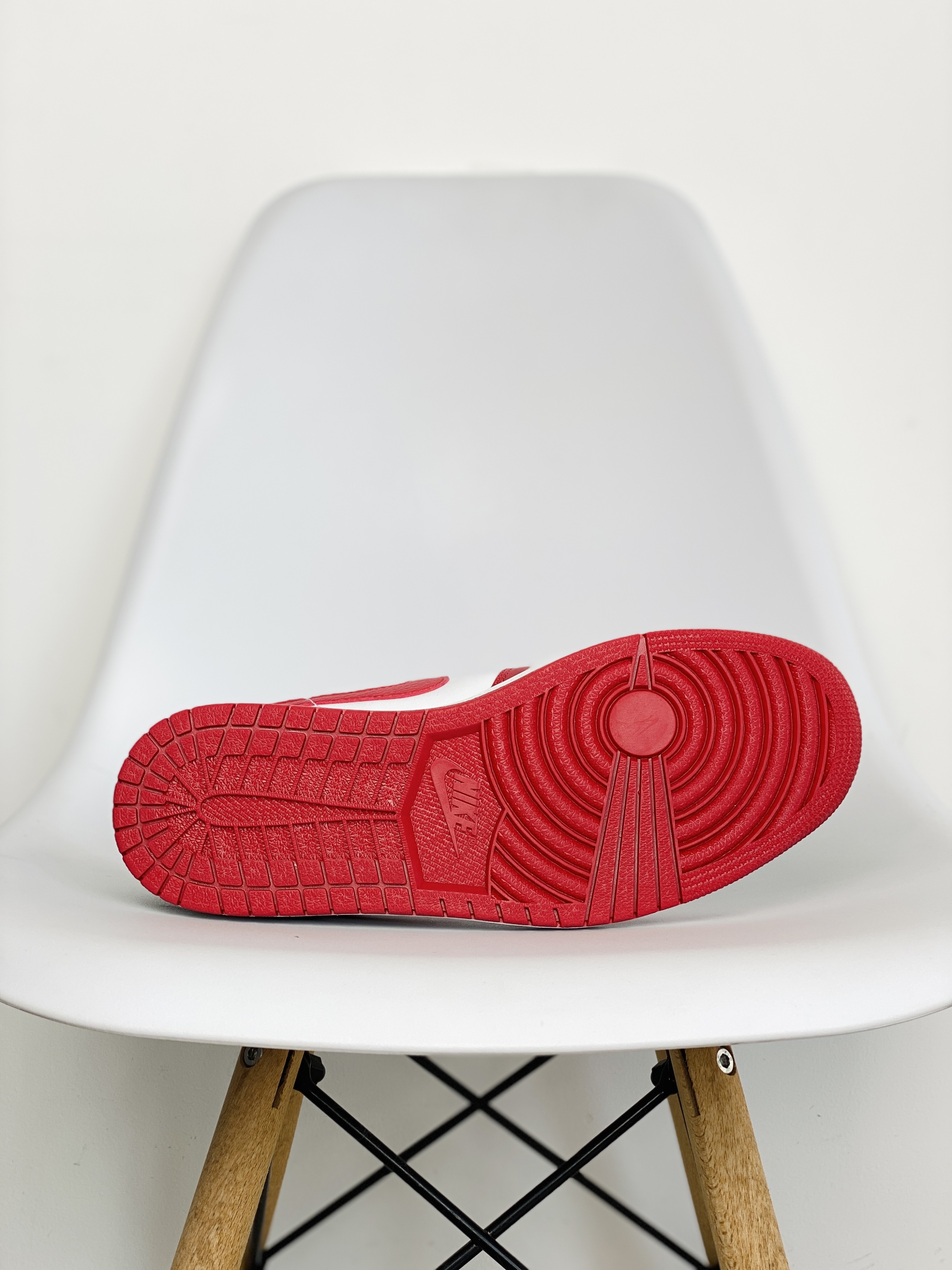 Air Jordan 1 Low AJ1 Gym Red and Black 紅白黑 低筒 休閒鞋 板鞋 男鞋 女鞋 553558-163