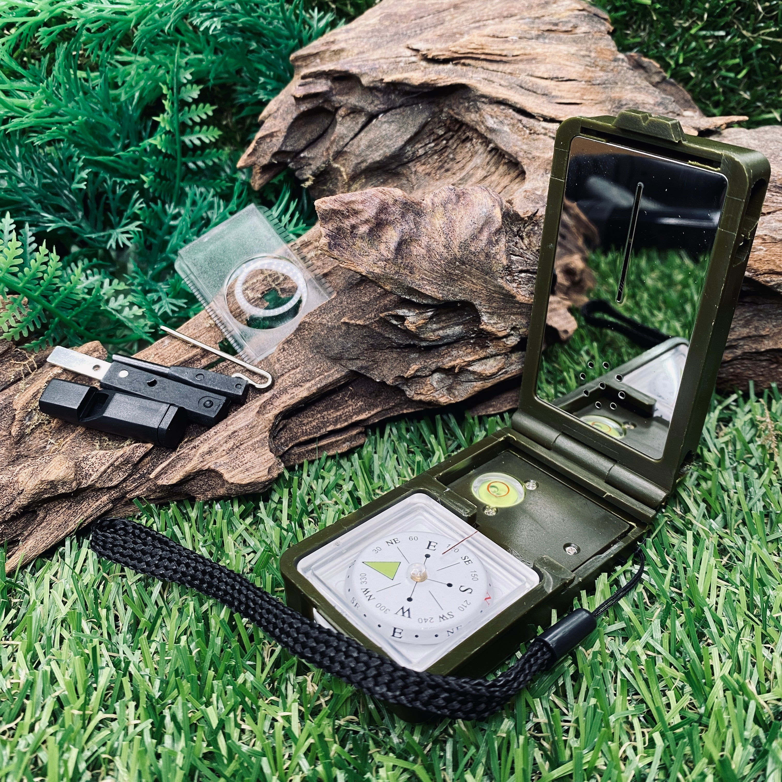 Outdoor Compass Set
